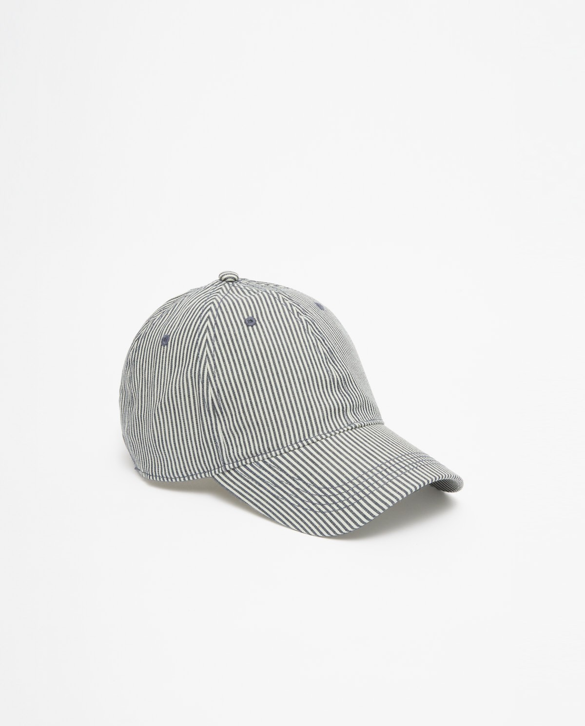 Grey striped adjustable cap