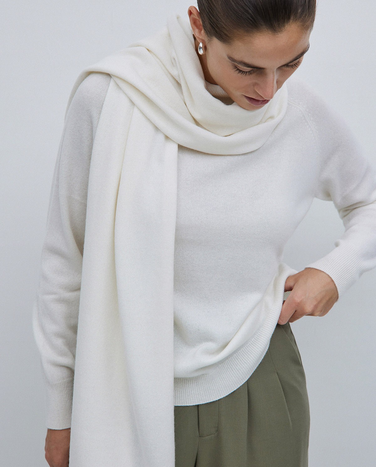 Cashmere scarf ecru